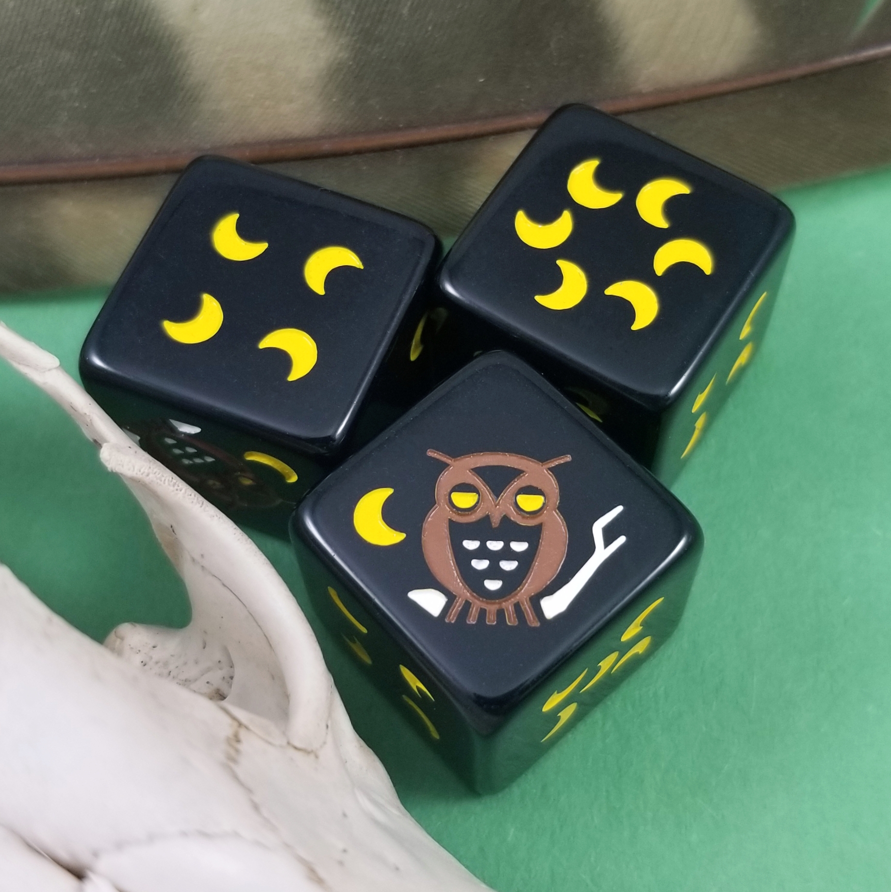 Wise Old Owl Dice - Set of 2 - D6 - DiceMakers.com